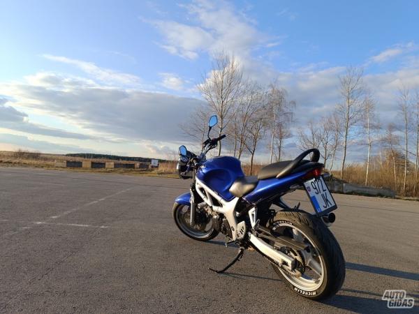 Zils Suzuki SV 2002 Šauļi, ar dzinēja tilpumu 0.65 L un nobraukumu 40 tūkst. km par 1700 €, foto 10 vietnē AUTOMOTO.COM.LV