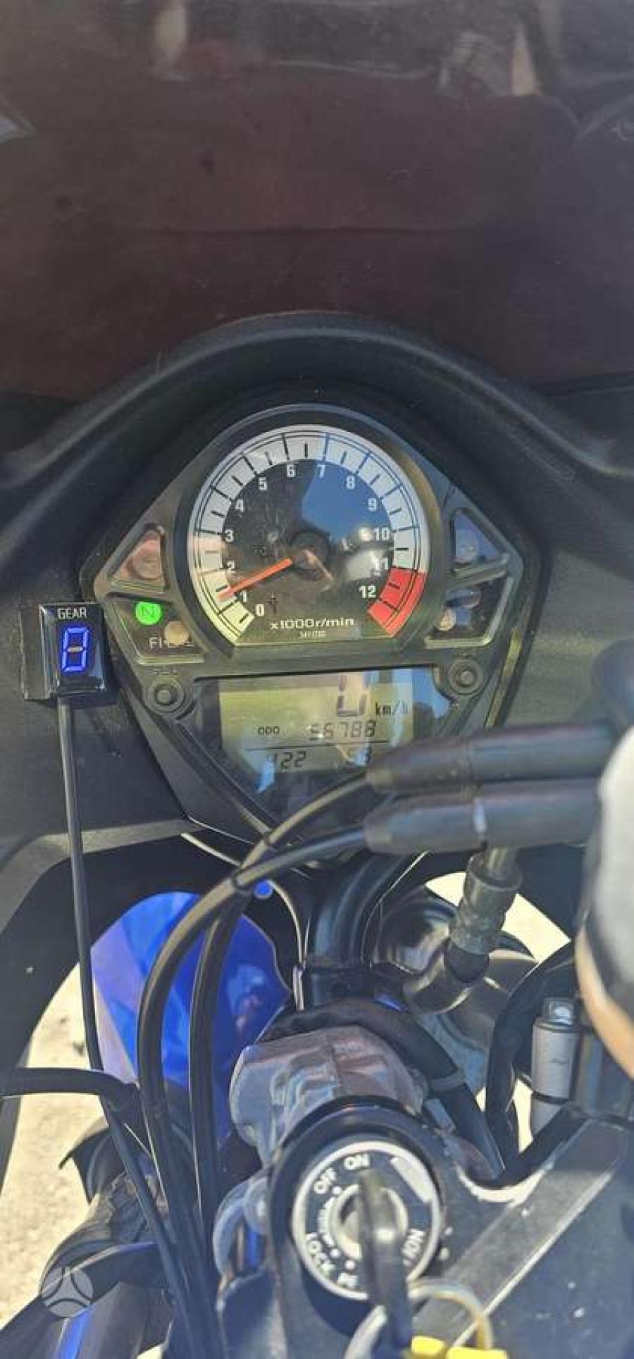 Blue Suzuki SV 2003 in Kursenai, with an engine capacity of 0.65 L and mileage of 57 thousand km for 1600 €, photo 10 on AUTOMOTO.COM.LV