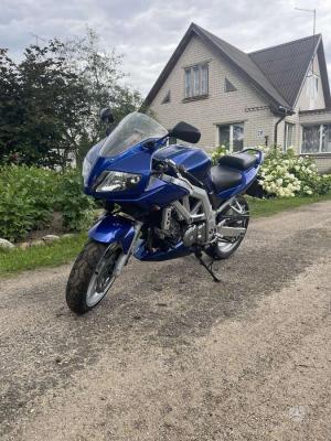Zils Suzuki SV 2004 Zarasai, ar dzinēja tilpumu 0.65 L un nobraukumu 57 tūkst. km par 1950 €, foto 7 vietnē AUTOMOTO.COM.LV