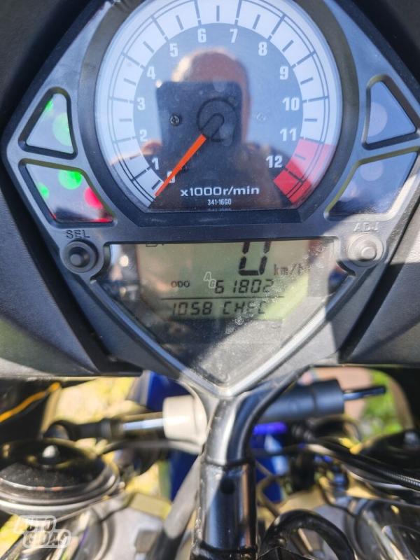 Blue Suzuki SV 2004 in Vilnius, with an engine capacity of 1.00 L and mileage of 60 thousand km for 2750 €, photo 7 on AUTOMOTO.COM.LV
