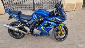Blue Suzuki SV 2007 in Vilnius, with an engine capacity of 0.65 L and mileage of 53 thousand km for 2500 €, photo 13 on AUTOMOTO.COM.LV