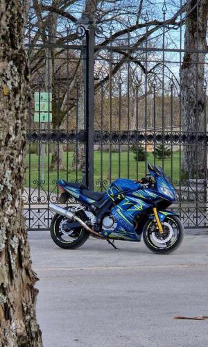 Blue Suzuki SV 2007 in Vilnius, with an engine capacity of 0.65 L and mileage of 56 thousand km for 2400 €, photo 9 on AUTOMOTO.COM.LV