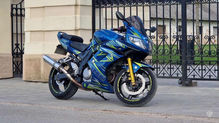 Blue Suzuki SV 2007 in Vilnius, with an engine capacity of 0.65 L and mileage of 56 thousand km for 2400 €, photo 21 on AUTOMOTO.COM.LV