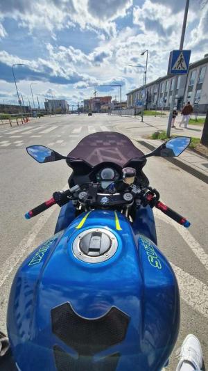 Blue Suzuki SV 2007 in Vilnius, with an engine capacity of 0.65 L and mileage of 56 thousand km for 2400 €, photo 23 on AUTOMOTO.COM.LV