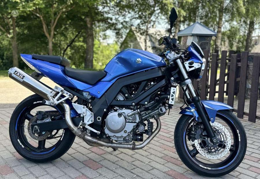 Blue Suzuki SV 2007 in Telschi, with an engine capacity of 0.65 L and mileage of 32 thousand km for 1850 €, photo 3 on AUTOMOTO.COM.LV