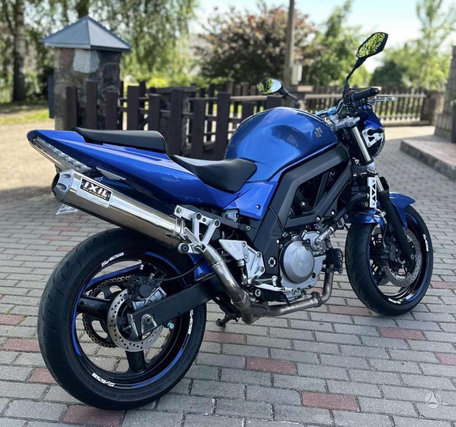 Blue Suzuki SV 2007 in Telschi, with an engine capacity of 0.65 L and mileage of 32 thousand km for 1850 €, photo 4 on AUTOMOTO.COM.LV
