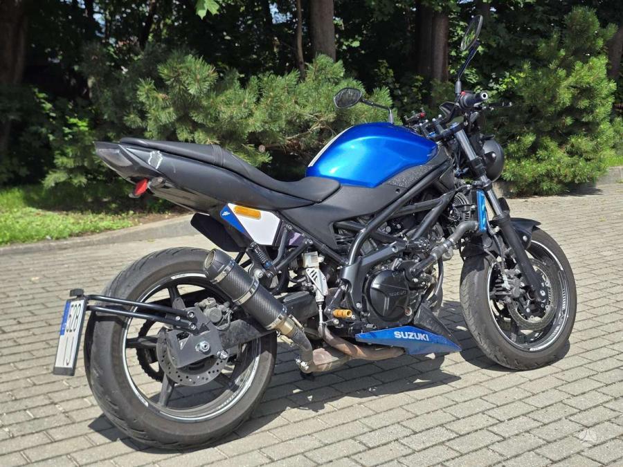 Zils Suzuki SV 2017 Kauņa, ar dzinēja tilpumu 0.65 L un nobraukumu 10 tūkst. km par 3800 €, foto 4 vietnē AUTOMOTO.COM.LV