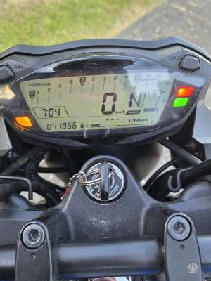 Zils Suzuki SV 2018 Klaipėda, ar dzinēja tilpumu 0.65 L un nobraukumu 42 tūkst. km par 2600 €, foto 7 vietnē AUTOMOTO.COM.LV