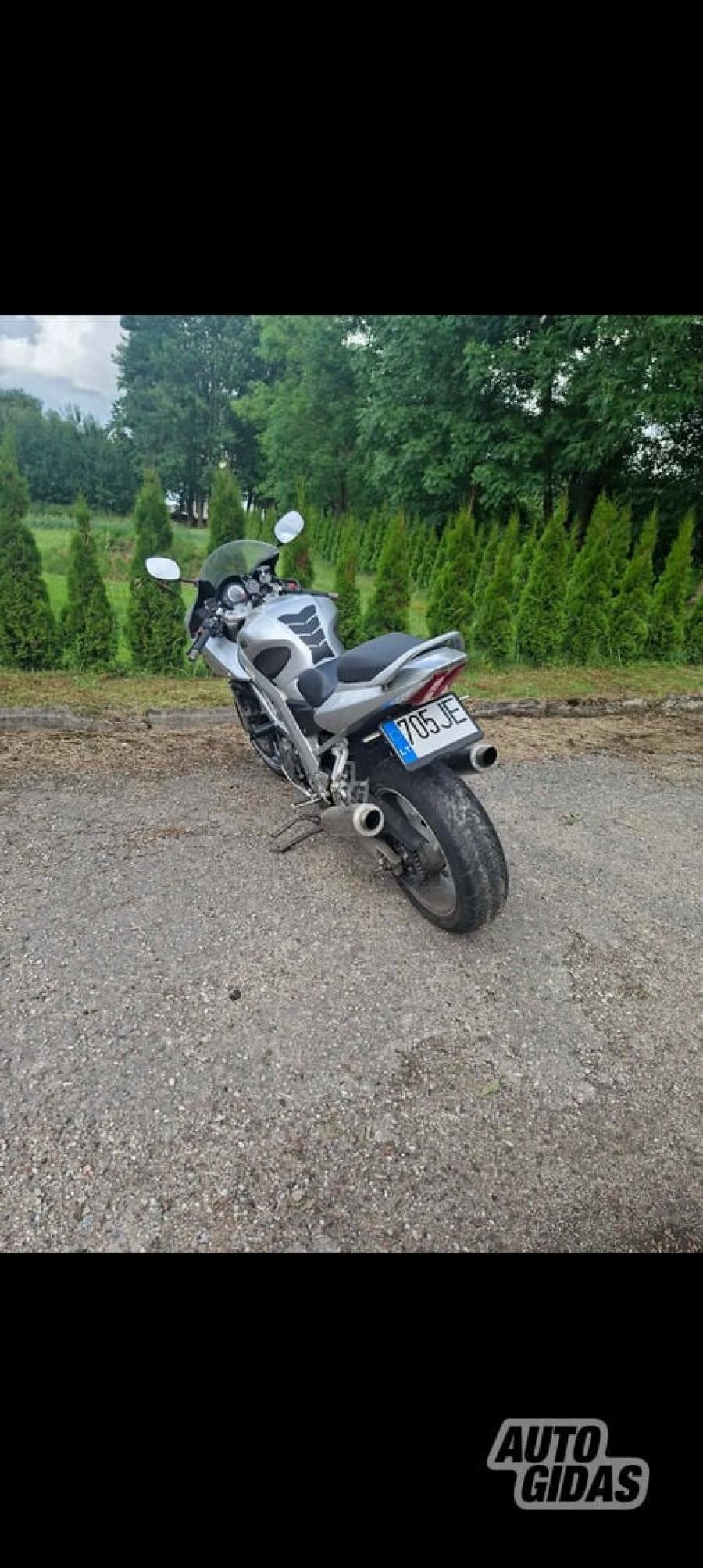 Pelēks Suzuki SV 2003 Joniškis, ar dzinēja tilpumu 1.00 L un nobraukumu 0 tūkst. km par 1700 €, foto 4 vietnē AUTOMOTO.COM.LV