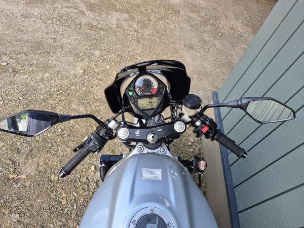 Grey Suzuki SV 2003 in Kursenai, with an engine capacity of 0.65 L and mileage of 30 thousand km for 1999 €, photo 10 on AUTOMOTO.COM.LV
