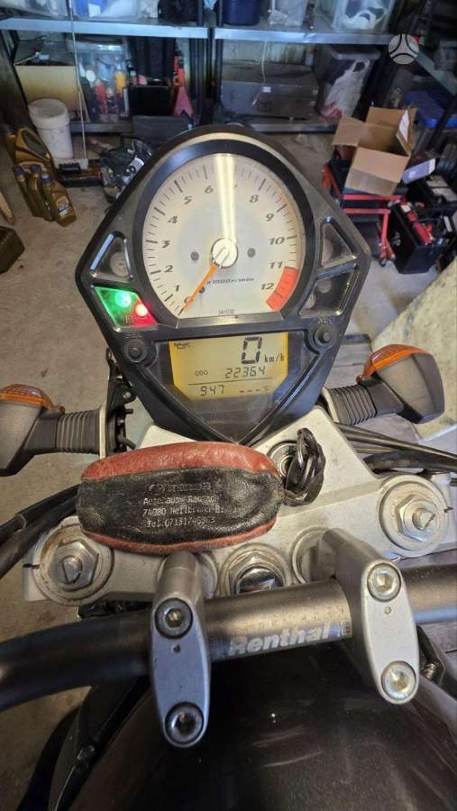 Grey Suzuki SV 2008 in Vilnius, with an engine capacity of 0.65 L and mileage of 22 thousand km for 2900 €, photo 9 on AUTOMOTO.COM.LV