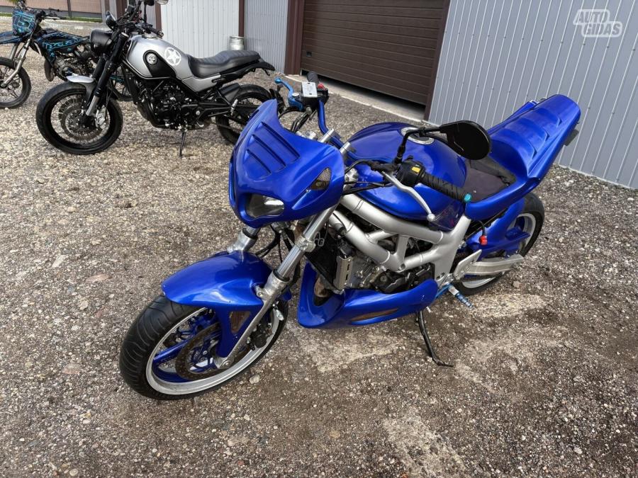 Suzuki SV 2001 Kelmė, ar dzinēja tilpumu 0.65 L un nobraukumu 0 tūkst. km par 675 €, foto 7 vietnē AUTOMOTO.COM.LV