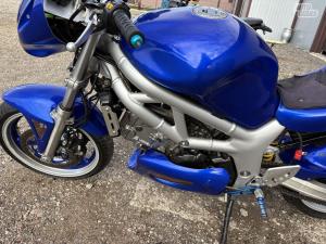 Suzuki SV 2001 Kelmė, ar dzinēja tilpumu 0.65 L un nobraukumu 0 tūkst. km par 675 €, foto 10 vietnē AUTOMOTO.COM.LV