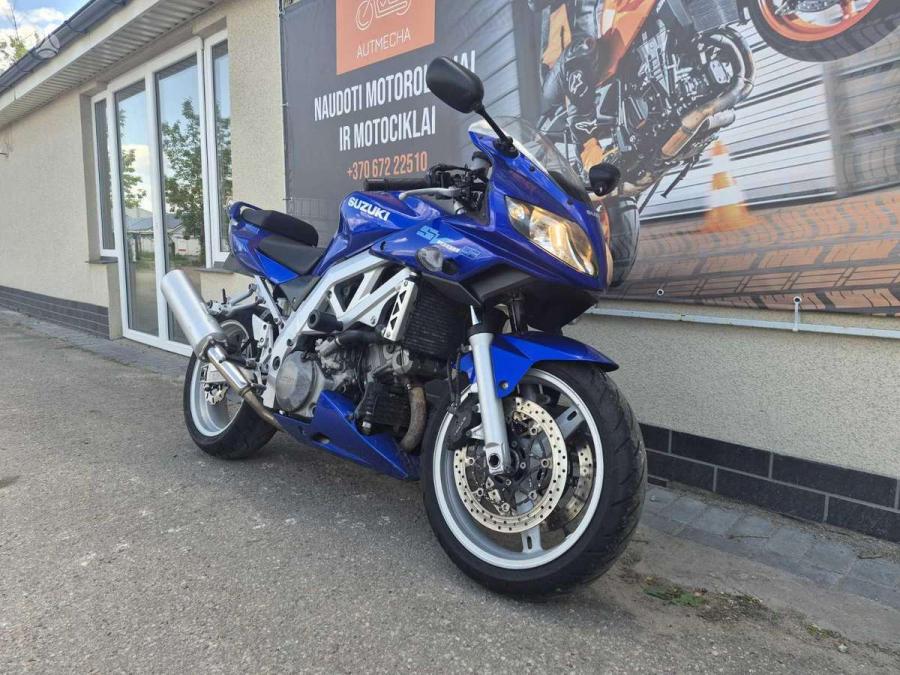 Suzuki SV 2003 Panevēža, ar dzinēja tilpumu 1.00 L un nobraukumu 74 tūkst. km par 1900 €, foto 1 vietnē AUTOMOTO.COM.LV