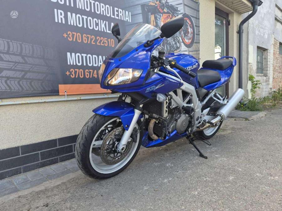 Suzuki SV 2003 Panevēža, ar dzinēja tilpumu 1.00 L un nobraukumu 74 tūkst. km par 1900 €, foto 3 vietnē AUTOMOTO.COM.LV
