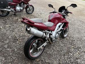 Suzuki SV 2004 Kelmė, ar dzinēja tilpumu 0.65 L un nobraukumu 0 tūkst. km par 815 €, foto 4 vietnē AUTOMOTO.COM.LV