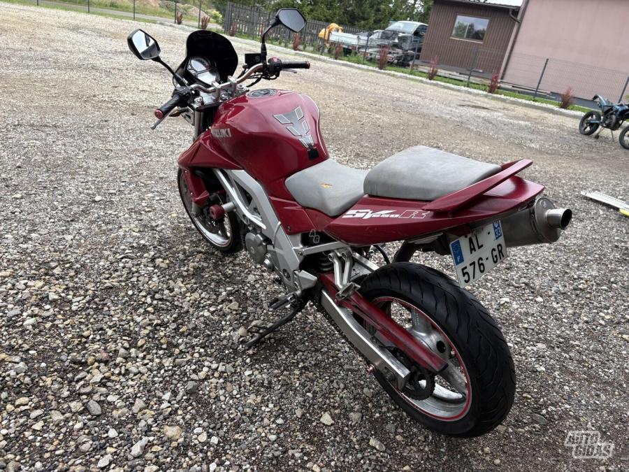 Suzuki SV 2004 Kelmė, ar dzinēja tilpumu 0.65 L un nobraukumu 0 tūkst. km par 815 €, foto 5 vietnē AUTOMOTO.COM.LV