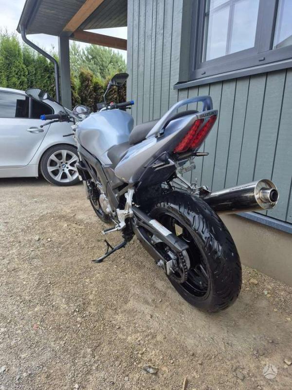 Suzuki SV 2006 in Kursenai, with an engine capacity of 0.65 L and mileage of 34 thousand km for 2150 €, photo 7 on AUTOMOTO.COM.LV