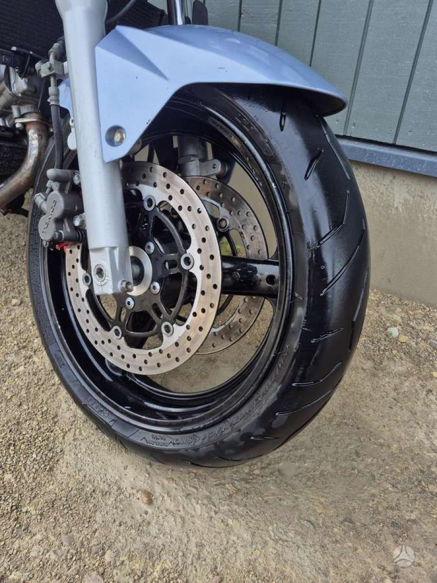 Suzuki SV 2006 in Kursenai, with an engine capacity of 0.65 L and mileage of 34 thousand km for 2150 €, photo 10 on AUTOMOTO.COM.LV