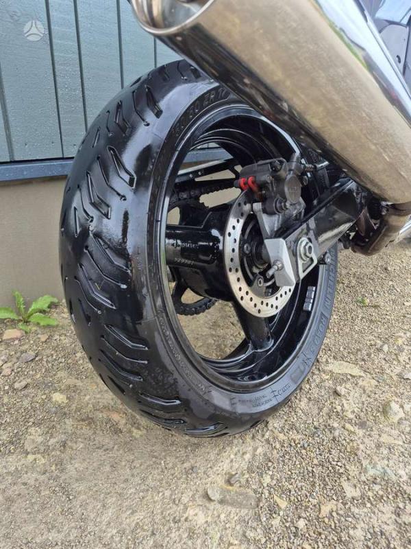 Suzuki SV 2006 in Kursenai, with an engine capacity of 0.65 L and mileage of 34 thousand km for 2150 €, photo 10 on AUTOMOTO.COM.LV