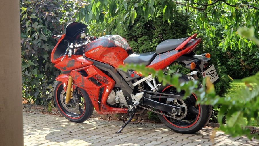 Suzuki SV 2006 Viļņa, ar dzinēja tilpumu 0.00 L un nobraukumu 0 tūkst. km par 2300 €, foto 8 vietnē AUTOMOTO.COM.LV