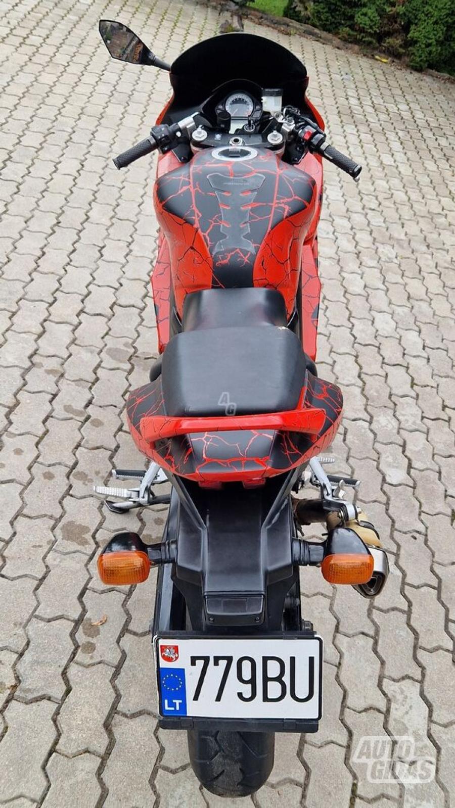 Suzuki SV 2006 Viļņa, ar dzinēja tilpumu 0.00 L un nobraukumu 0 tūkst. km par 2300 €, foto 12 vietnē AUTOMOTO.COM.LV