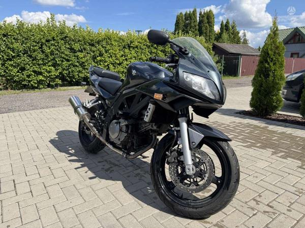 Suzuki SV 2006 in Kaunas, with an engine capacity of 0.65 L and mileage of 39 thousand km for 2300 €, photo 1 on AUTOMOTO.COM.LV