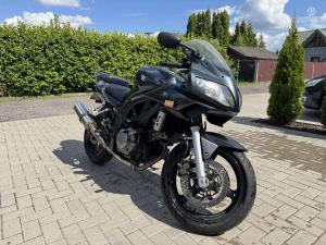 Suzuki SV 2006 in Kaunas, with an engine capacity of 0.65 L and mileage of 39 thousand km for 2300 €, photo  on AUTOMOTO.COM.LV