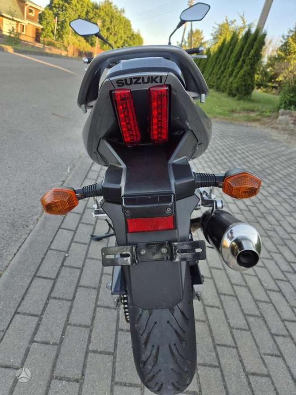 Suzuki SV 2007 Kelmė, ar dzinēja tilpumu 0.65 L un nobraukumu 53 tūkst. km par 1900 €, foto 8 vietnē AUTOMOTO.COM.LV