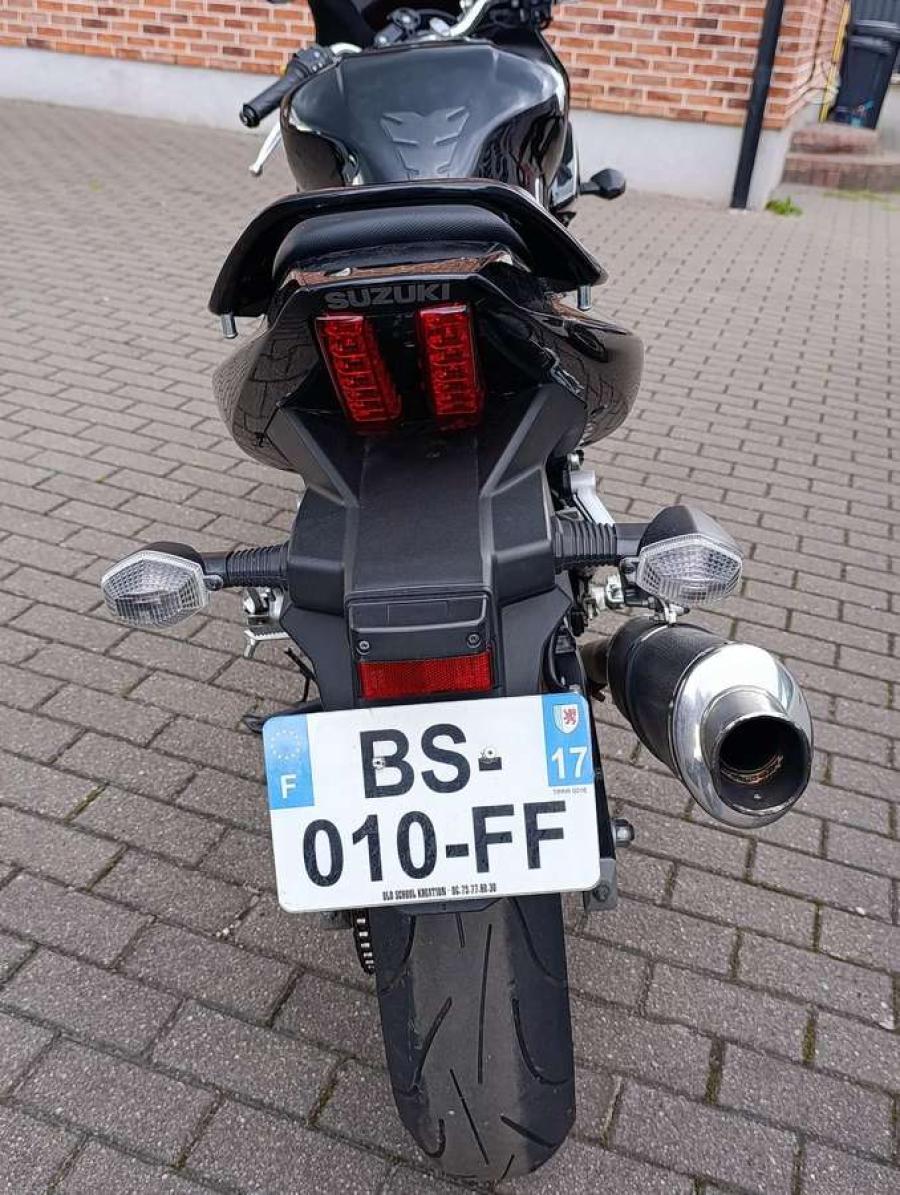 Suzuki SV 2008 Vievis, ar dzinēja tilpumu 0.65 L un nobraukumu 50 tūkst. km par 1900 €, foto 8 vietnē AUTOMOTO.COM.LV