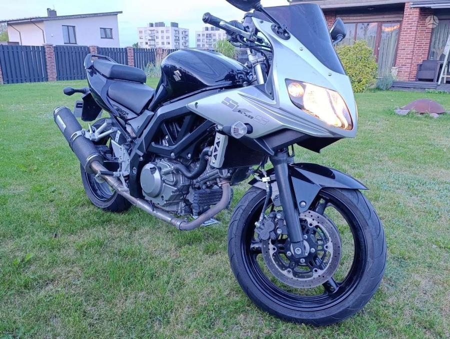 Suzuki SV 2008 Vievis, ar dzinēja tilpumu 0.65 L un nobraukumu 48 tūkst. km par 1950 €, foto 8 vietnē AUTOMOTO.COM.LV