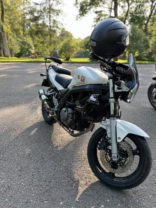Suzuki SV 2009 in Silute, with an engine capacity of 0.65 L and mileage of 59 thousand km for 2500 €, photo 4 on AUTOMOTO.COM.LV