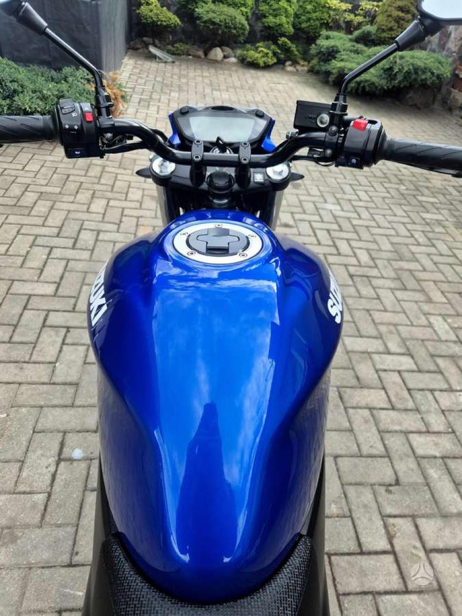 Suzuki SV 2018 in Prienai, with an engine capacity of 0.65 L and mileage of 18 thousand km for 4100 €, photo 10 on AUTOMOTO.COM.LV