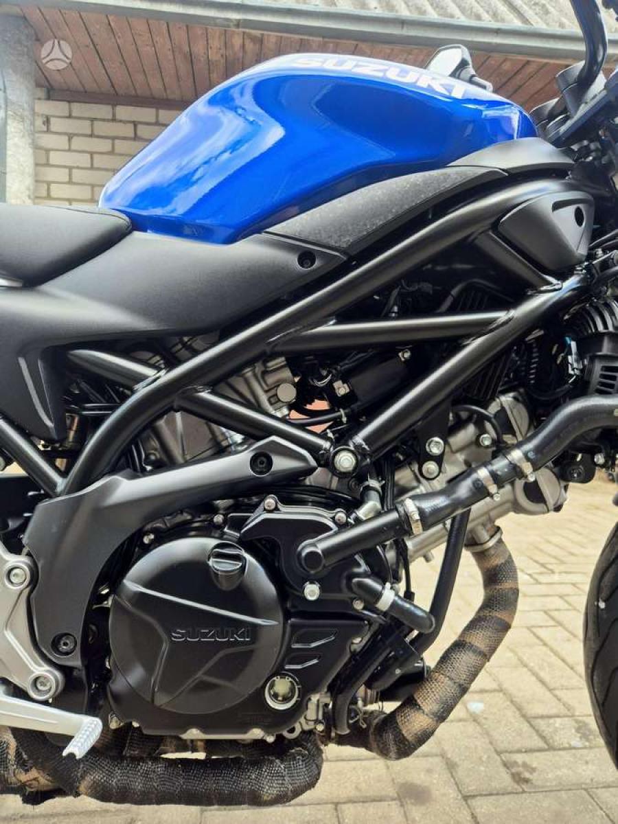 Suzuki SV 2018 in Prienai, with an engine capacity of 0.65 L and mileage of 18 thousand km for 4100 €, photo 16 on AUTOMOTO.COM.LV