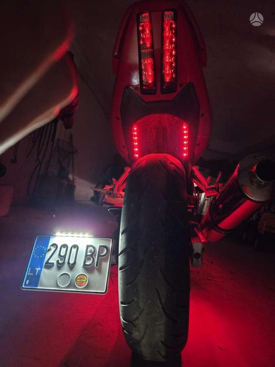 Red Suzuki SV 2005 in Kaunas, with an engine capacity of 0.65 L and mileage of 77 thousand km for 3000 €, photo 20 on AUTOMOTO.COM.LV