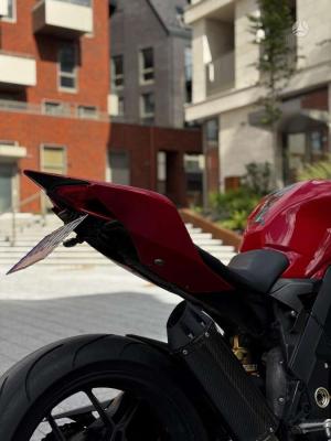 Red Suzuki SV 2008 in Klaipeda, with an engine capacity of 0.65 L and mileage of 19 thousand km for 3450 €, photo 9 on AUTOMOTO.COM.LV