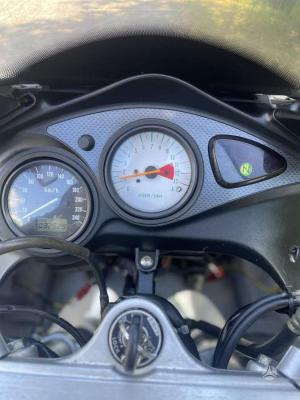 White Suzuki SV 2002 in Panevezys, with an engine capacity of 0.65 L and mileage of 33 thousand km for 1300 €, photo 6 on AUTOMOTO.COM.LV