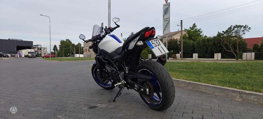 Balts Suzuki SV 2018 Kauņa, ar dzinēja tilpumu 0.65 L un nobraukumu 26 tūkst. km par 3800 €, foto 3 vietnē AUTOMOTO.COM.LV