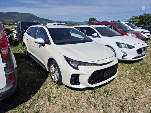 Balts Suzuki swace 2022 Panevēža, ar dzinēja tilpumu 1.80 L un nobraukumu 171 tūkst. km par 12200 €, foto 1 vietnē AUTOMOTO.COM.LV