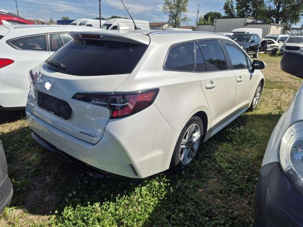 Balts Suzuki swace 2022 Panevēža, ar dzinēja tilpumu 1.80 L un nobraukumu 171 tūkst. km par 12200 €, foto 3 vietnē AUTOMOTO.COM.LV