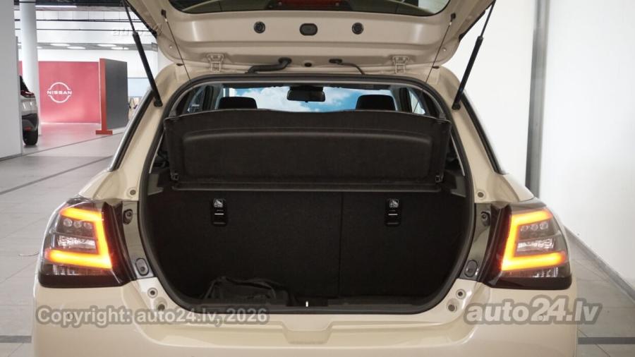 Beige Suzuki Swift 2024 in Tallinn, with an engine capacity of 1.20 L and mileage of 32 thousand km for 14900 €, photo 7 on AUTOMOTO.COM.LV