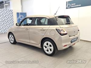 Smilšu krāsa Suzuki Swift 2024 Tallina, ar dzinēja tilpumu 1.20 L un nobraukumu 32 tūkst. km par 14900 €, foto 5 vietnē AUTOMOTO.COM.LV