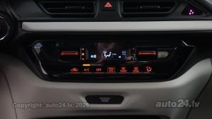 Smilšu krāsa Suzuki Swift 2024 Tallina, ar dzinēja tilpumu 1.20 L un nobraukumu 32 tūkst. km par 14900 €, foto 18 vietnē AUTOMOTO.COM.LV