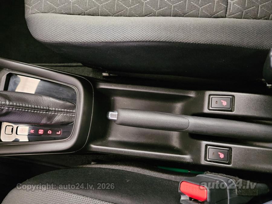 Smilšu krāsa Suzuki Swift 2024 Tallina, ar dzinēja tilpumu 1.20 L un nobraukumu 32 tūkst. km par 14900 €, foto 24 vietnē AUTOMOTO.COM.LV