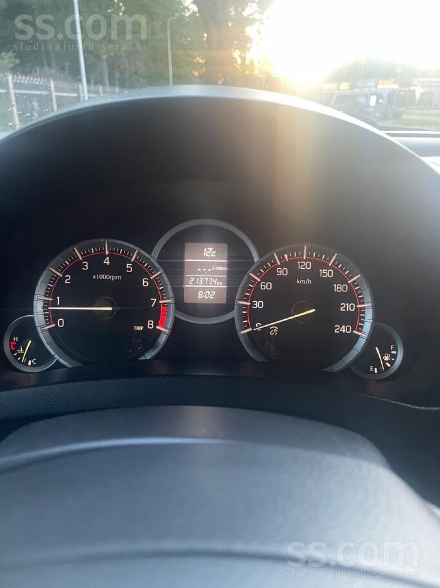 Melns Suzuki Swift 2013 Rīga, ar dzinēja tilpumu 1.60 L un nobraukumu 214 tūkst. km par 6199 €, foto 19 vietnē AUTOMOTO.COM.LV