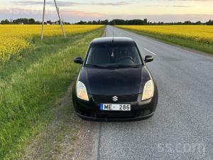 Black Suzuki Swift 2005 in Bauska, with an engine capacity of 1.30 L and mileage of 165 thousand km for 2400 €, photo 3 on AUTOMOTO.COM.LV
