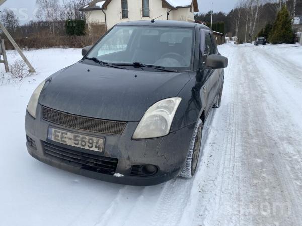 Melns Suzuki Swift 2006 Rīga, ar dzinēja tilpumu 1.50 L un nobraukumu 245 tūkst. km par 1999 €, foto 1 vietnē AUTOMOTO.COM.LV