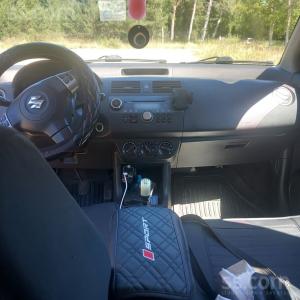 Black Suzuki Swift 2006 in Liepaja, with an engine capacity of 1.30 L and mileage of 173 thousand km for 1800 €, photo 7 on AUTOMOTO.COM.LV