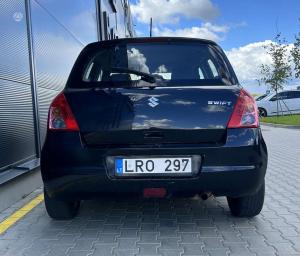 Melns Suzuki Swift 2008 Viļņa, ar dzinēja tilpumu 1.30 L un nobraukumu 343 tūkst. km par 600 €, foto 8 vietnē AUTOMOTO.COM.LV