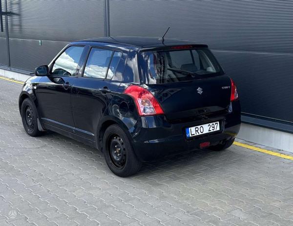 Melns Suzuki Swift 2008 Viļņa, ar dzinēja tilpumu 1.30 L un nobraukumu 343 tūkst. km par 600 €, foto 8 vietnē AUTOMOTO.COM.LV